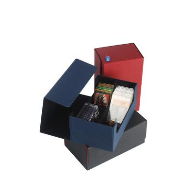 Chine Boîte à cartes en cuir PU 35pt Boîte porte-cartes de sport Super Large 2 rangées à vendre
