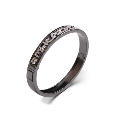 Chine l'or 14K a plaqué 925 allergiques polis par haute argentée de bracelets de bracelet de charme anti à vendre