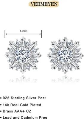 Chine 925 boucles d'oreille argentées convenables de la CZ, 0.8g Sterling Silver Cubic Zirconia Earrings pour des femmes à vendre