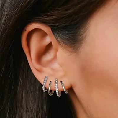 Chine La griffe a formé 925 boucles d'oreille argentées de la CZ, rhodium a plaqué Sterling Silver Stud Earrings à vendre
