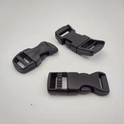 中国 ナイロン革紐のための34.3mm*14.9mmのバックパックのプラスチック バックルのプラスチック クリップ 販売のため