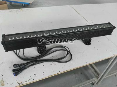 Cina L'alta luminosità fase Antivari di colore LED del quadrato di 18pcs x di 12w Rgbw si accende per architettonico in vendita
