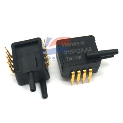 中国 ASDXRRX015PGAA5 15 Psi Through Hole Pressure Sensor ボードマウントセンサー 2%の精度で 販売のため