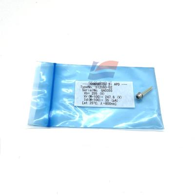 China YJJ S12060-02 coeficiente de baja temperatura del APD de silicio para la banda de 800 nm en encapsulación de metal y en el paquete TO18 en venta