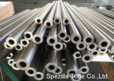 Κίνα Ενωμένη στενά σωλήνωση 25,4 X 1,2 X 6000MM τιτανίου ASTM B338 σειρά 6MM 38.10MM μεγέθους προς πώληση