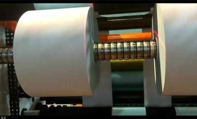 Cina 400m / m macchina ad alta velocità automatica taglierina per il ribaltamento di carta a 25-120g / m2 sigaretta / cassone rotolo di carta / etichetta in vendita
