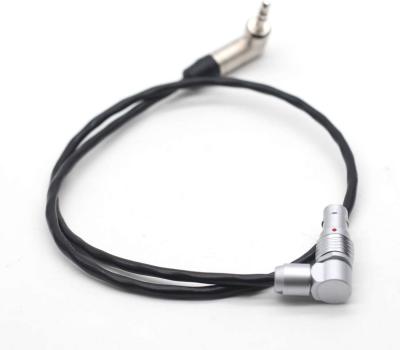 中国 Right Angle Red Komodo Timecode Cable 3.5mm Audio Plug To 9 Pin For Tentacle Sync 販売のため