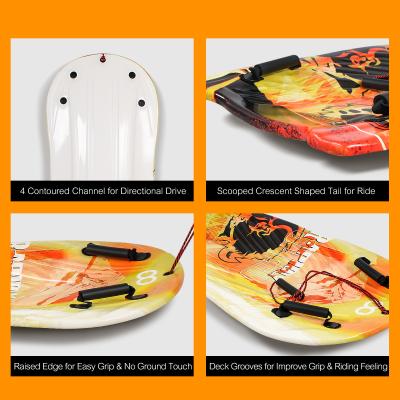 Chine Adulte 122cm Woowove personnalisé en mousse de planche à neige HDPE plastique traîneau à neige avec 2 poignées tirer la corde à vendre