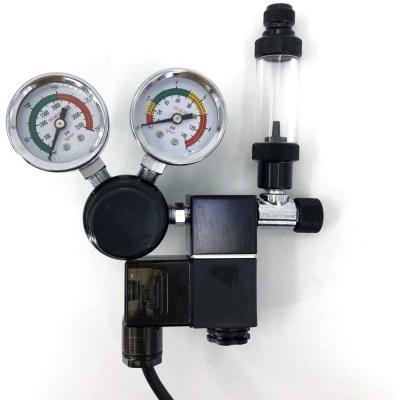 China Fischbehälter-CO2-Regulator mit Kontrollventil mit Dual-Gauge-Display CGA320 Schnur-Solein 110V zu verkaufen
