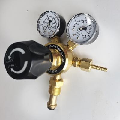 Cina ODM Supported British Style Argon Gas Regulator Dual Co2 Flowmeter per saldatura ad alta pressione Mig Tig in vendita