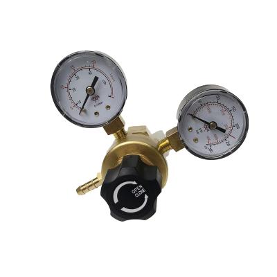 Cina Regolatore di pressione dei gas regolabile con materiale di corpo in barra di ottone e design a doppia testa in vendita