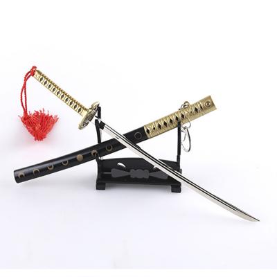 Cina Spada Keychains Mini Katana di anime di Touken Ranbu Mikazuki Munechika in vendita
