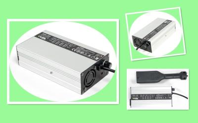 Cina Caricabatteria nero dell'argento 24V 5A Li per LiFePO4 Li - batterie dello ione con il caso di alluminio in vendita