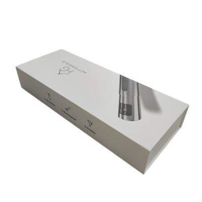 Chine Commande sur commande de luxe pompe à vinaigre d'huile en acier inoxydable pulvérisateur bouteille de parfum boîte d'emballage avec inserts à vendre
