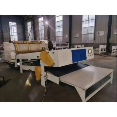 Cina Liheng Roll Paper Sheet Cutter/ 2 Ply corrugated cardboard sheet/3kw stacker motor in vendita