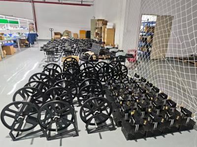 中国 高層ビル壁窓清掃ソリューションのための太陽光パネル高圧清掃ドローンZAi-MX15 販売のため