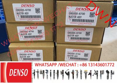 Κίνα ΓΝΗΣΙΟΣ αρχικός εγχυτήρας 095000-6700 095000-6701 DENSO για το βαρύ φορτηγό R61540080017A HOWO προς πώληση