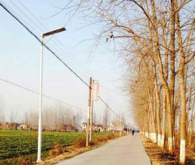 Cina 25w impermeabilizzano luminosità della lampada IP65 dell'iluminazione pubblica del pannello solare l'alta in vendita