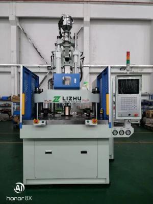 China Máquina vertical da modelação por injeção de tabela giratória com curso de abertura 0 - 1000mm à venda