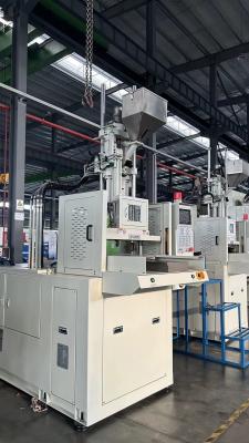 Cina 20 - 2000 tonnellate che premono il basso consumo energetico di plastica della macchina dello stampaggio ad iniezione della forza in vendita