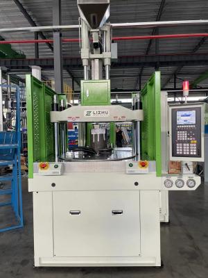 China Máquina de moldagem por injecção de mesa giratória de alta precisão 100 - 240 mm à venda