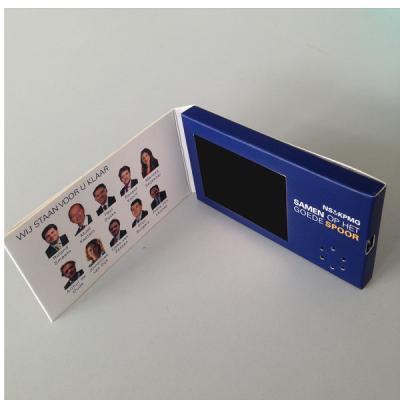 Chine Carte de vœux à écran LCD portable personnalisable Brochure vidéo interactive à vendre