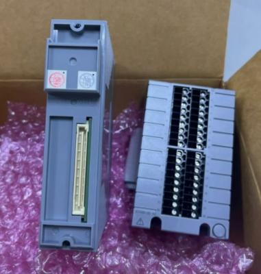 China ATA4D-00 YOKOGAWA Doble abrazadera de presión vibratoria panel terminal de módulo de entrada digital analógica en venta