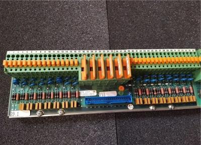 Chine Pièces de rechange 3BSE015196R1 de PLC d'unité de connexion de modules d'entrée-sortie de DSTA022A ABB à vendre