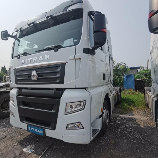 Sitrak 4X2 480 Trailer Truck Manufacturer Dealer with 1000L Fuel Tank
