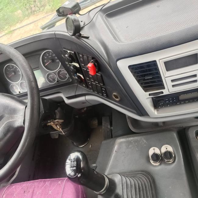 Used Heavy Truck Beiben Heavy Duty Transport Truck Equipped with New Tyres
