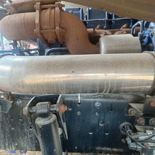 Used 6X4 Beiben Truck with Power Assistance Steering Technology