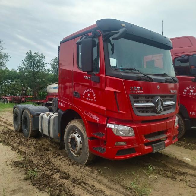 Sinotruk Chassis 6X4 Beiben Heavy Truck with Power Steering