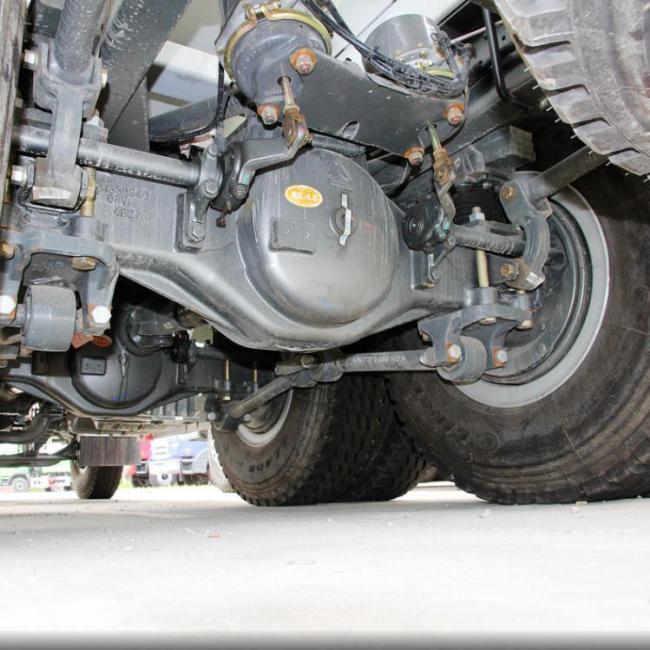 Hydraulic Steering Cement Truck with Sinotruk Chassis for Construction Sites