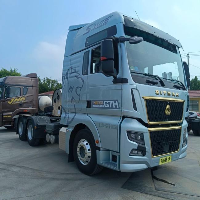Efficient China Shandeka 6X4 Gas Traction Transport Truck for Your Business