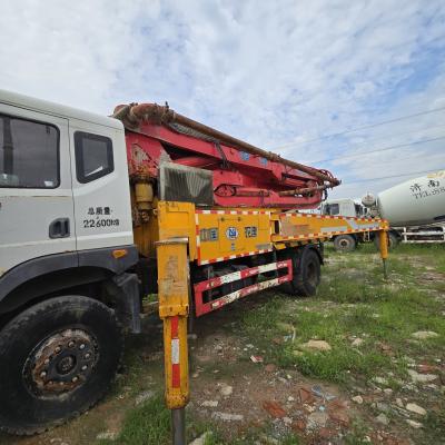 중국 12100.000kg 패키지 총중량 사용된 화물 트럭 프레임과 Sinotruk 차시 및 타이어 판매용