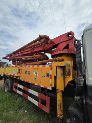 중국 12100.000kg 패키지 총중량 사용된 화물 트럭 프레임과 Sinotruk 차시 및 타이어 판매용