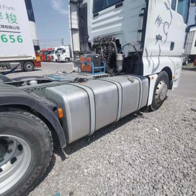Κίνα 1000L Ντίζελ δεξαμενή καυσίμου βαρύ φορτίο τρακτέρ φορτίο μεταφορικό φορτηγό Sitrak για τις ανάγκες σας προς πώληση