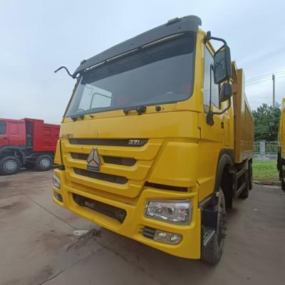 Chine Chariot de décharge de 30 tonnes avec châssis Sinotruk et service après-vente de 6 mois à vendre