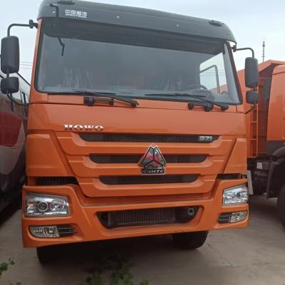 중국 전면 리프팅 스타일 40t Sinotruk 차시 371HP 및 수압 스티어링과 함께 로딩 트럭 판매용
