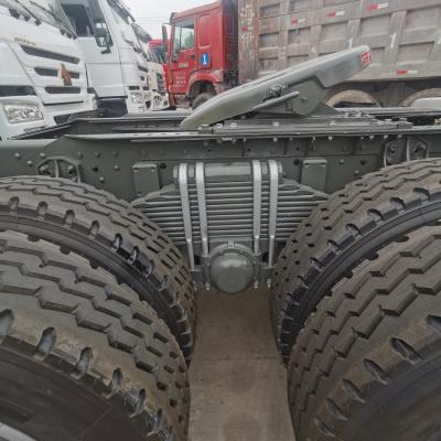 Κίνα 1000L δεξαμενή καυσίμου Semi-Trailer ρυμουλκούμενο Sinotruck ρυμουλκούμενο φορτηγό με επιλογή προσαρμογής προς πώληση