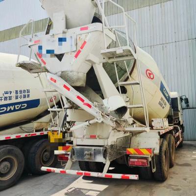 Κίνα 12m3 Ντίζελ Sinotruk Μικρατήρας σκυροδέματος με υδραυλικό σύστημα διεύθυνσης και ελαστικό προς πώληση