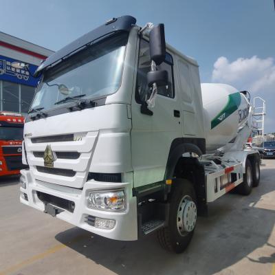 Chine 12100.000kg Poids brut Pneus Camions de mélangeur de béton pour projets de construction lourds à vendre