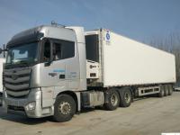 Quality High Capacity Refrigerated Van Truck for Meat and Seafood Delivery Made of Carbon Steel for sale
