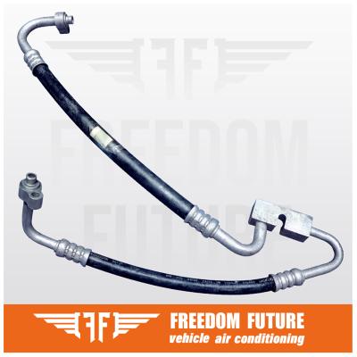 Cina XS4H19D850DE Tubo Flessibile AC Doppio Tubo AC   Per Ford Focus 1.8L 99-04 in vendita