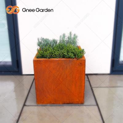 Cina L'abitudine d'acciaio del vaso di fiore di Corten del giardino della piantatrice all'aperto del metallo ha dipinto in vendita
