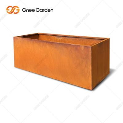 Cina Vasi per piante in metallo personalizzati in acciaio Fioriera in acciaio corten a scatola lunga dal design moderno in vendita