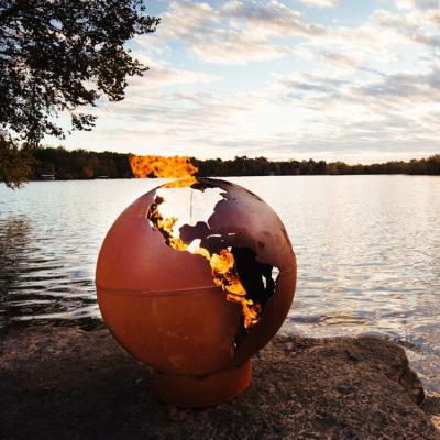 Cina Fuoco d'acciaio fatto a mano Pit Balls Custom Design Fire Pit Balls di Corten in vendita