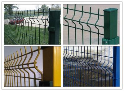 Cina cavo saldato Curvy 3D Mesh Fence For Outdoor Decorative del diametro di 4.0mm in vendita