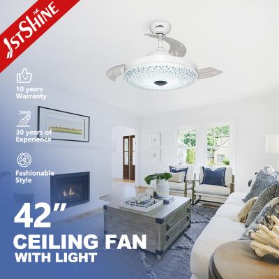 Cina Ventilatore di soffitto retrattile da 42" con motore DC e luce in vendita
