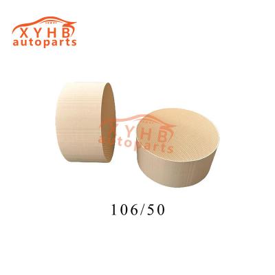 中国 セラミックキャリヤ 自動車排気システムフィルターエレメント ユーロ 1-5 モデル 106 X 50 販売のため